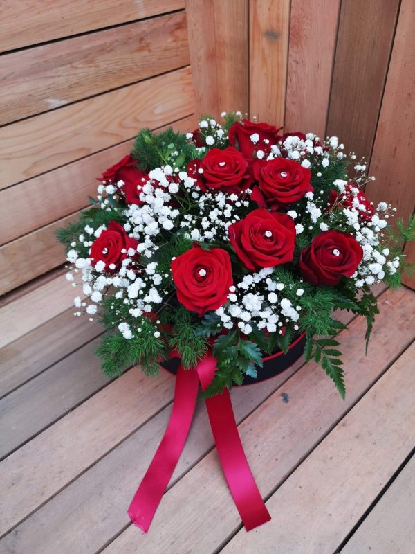 Luxury Rose Box Arrangement Trusteed local florist redditch studle